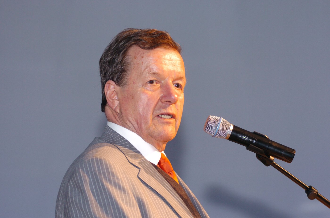 Akademie trauert um Wolfdietrich Ziesel (1934-2015) – A...kademie der ...